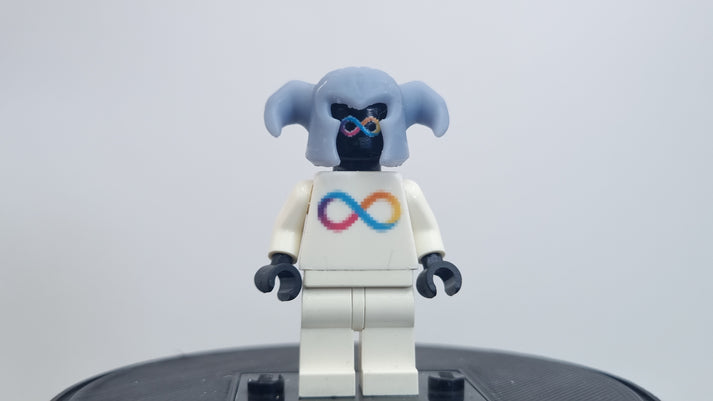 Building toy custom 3D printed super villain helmet with horns on the ...