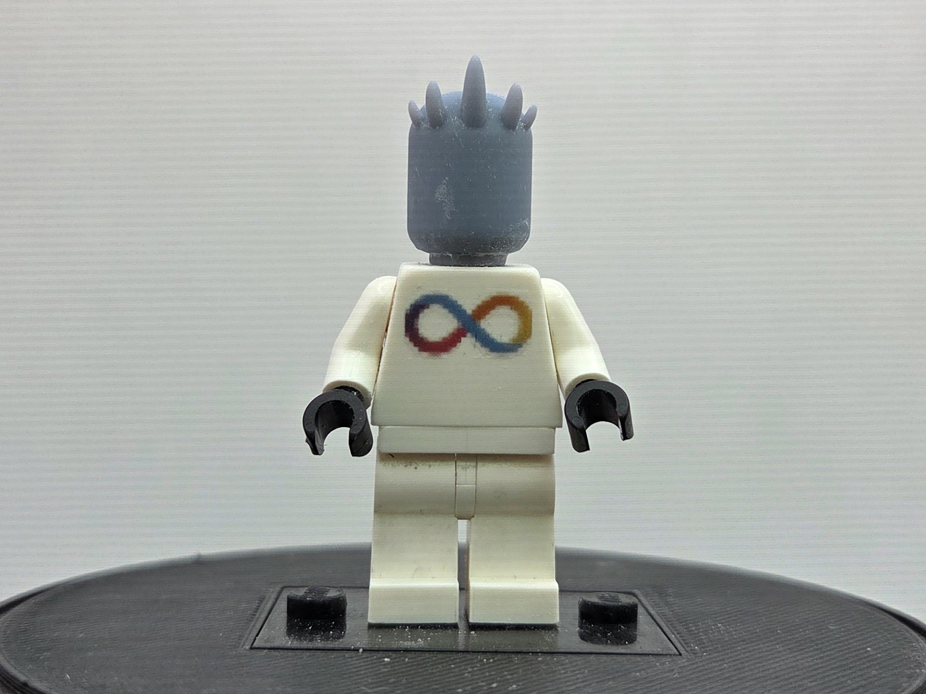Custom 3D printed 3 spikes on top red ring wearer! – Limitless Minifigures